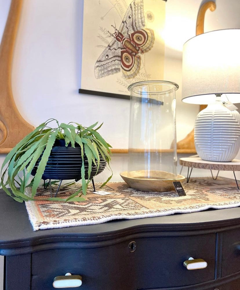 Antique Serpentine Dresser – adourn